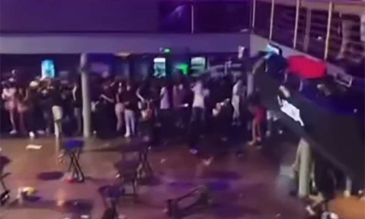 Ataque de fúria provoca cancelamento de show do MC Poze do Rodo